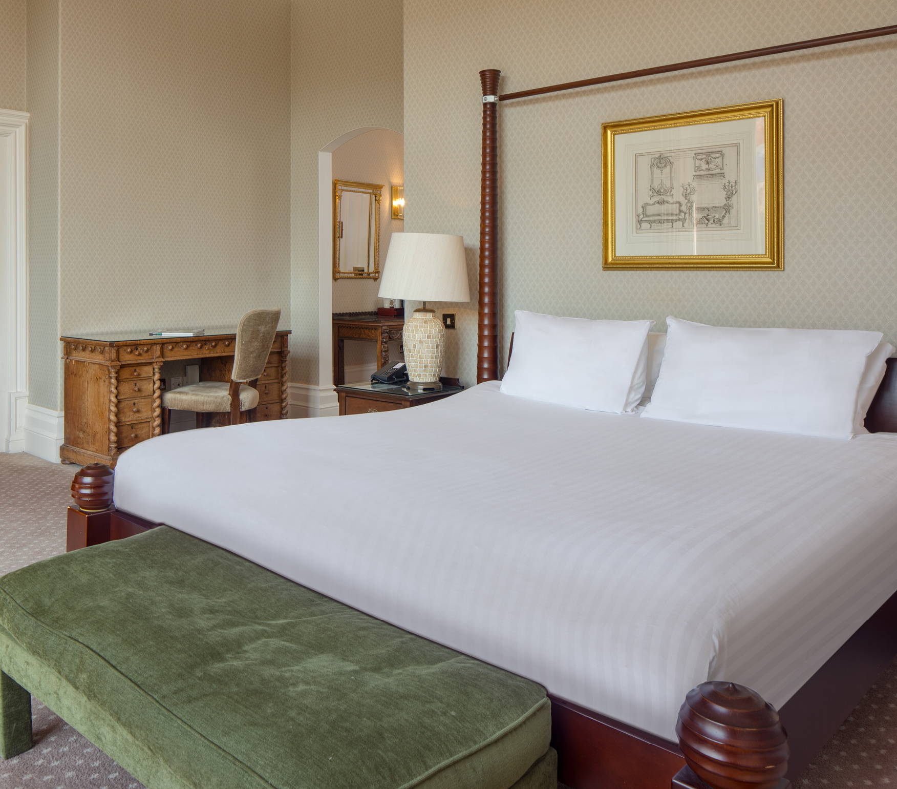 Hotel Room In Stratford Upon Avon | The Welcombe Hotel